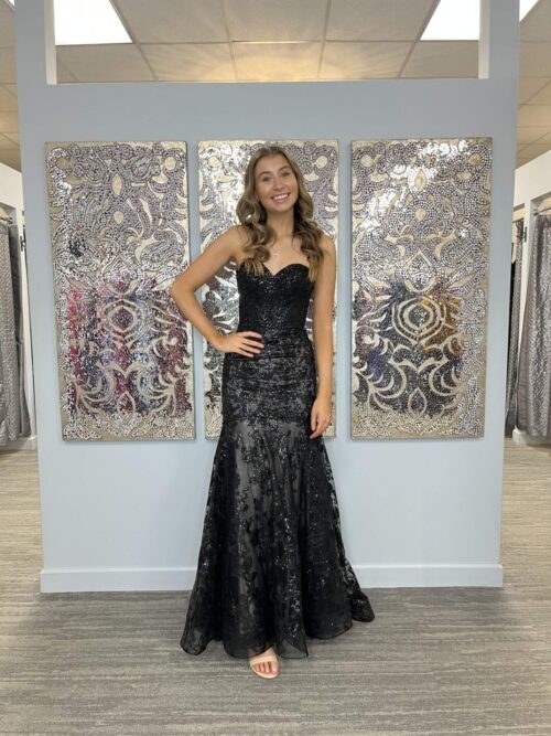 Striking Mermaid Prom Dress with Beading & Lace | Exclusive